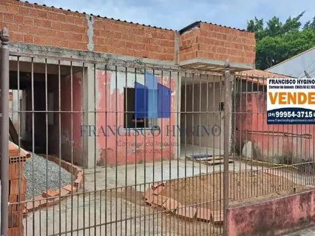 Casa / Sobrado para Venda em Volta Redonda/RJ Vila Rica 2 Quartos