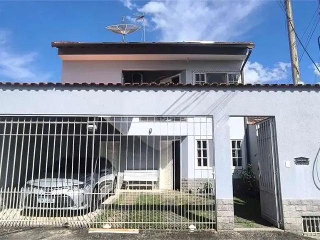 Casa / Sobrado para Venda em Volta Redonda/RJ Vila Rica 3 Quartos