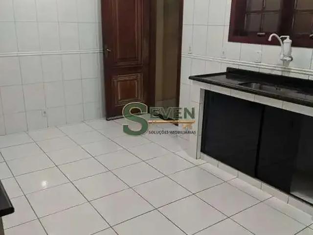 Casa / Sobrado para Venda em Volta Redonda/RJ Vila Rica 3 Quartos