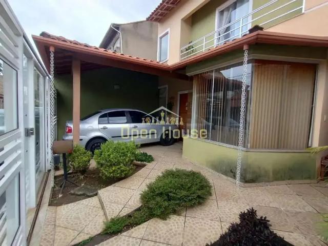 Casa / Sobrado para Venda em Volta Redonda/RJ Vila Santa Cecília 3 Quartos