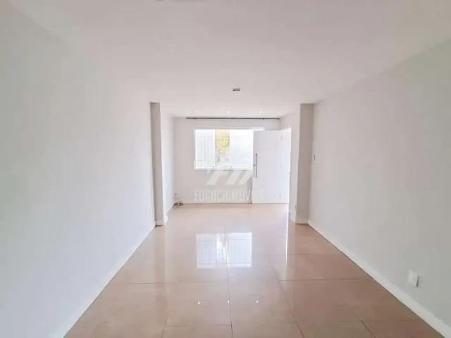 Casa / Sobrado para Venda em Volta Redonda/RJ Vila Santa Cecília 3 Quartos