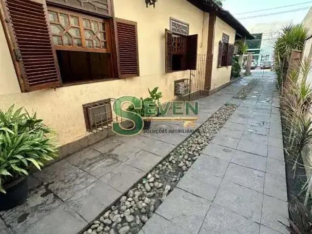 Casa / Sobrado para Venda em Volta Redonda/RJ Vila Santa Cecília 4 Quartos