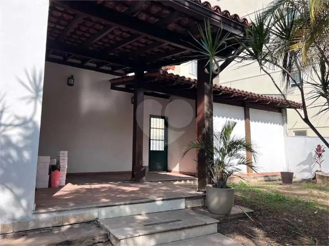 Casa / Sobrado para Venda em Volta Redonda/RJ Vila Santa Cecília 6 Quartos