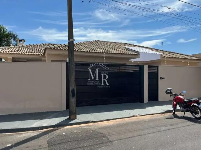 Casa / Sobrado para Venda em Votuporanga/SP Jardim Residencial Vilar 3 Quartos