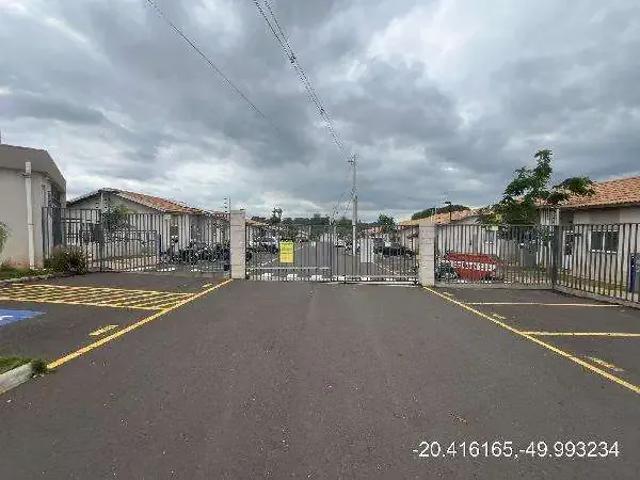 Casa / Sobrado para Venda em Votuporanga/SP Vila América 2 Quartos