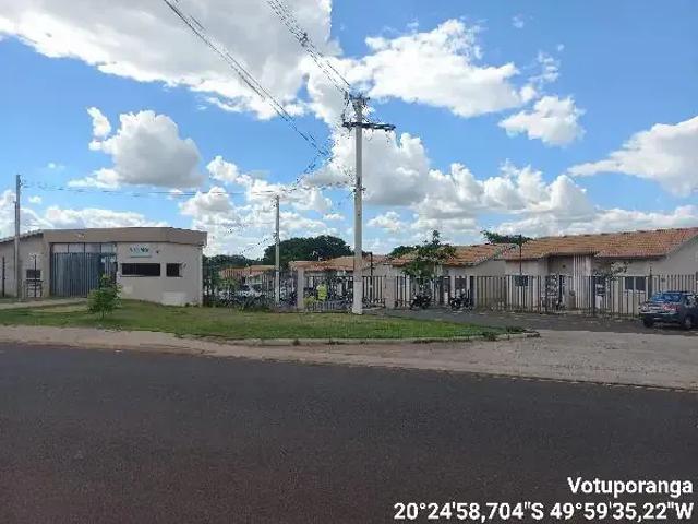 Casa / Sobrado para Venda em Votuporanga/SP Vila América 2 Quartos