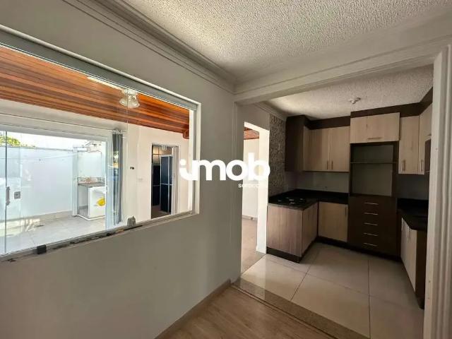 Casa / Sobrado para Venda em Votorantim/SP Condomínio Villa Flora 3 Quartos
