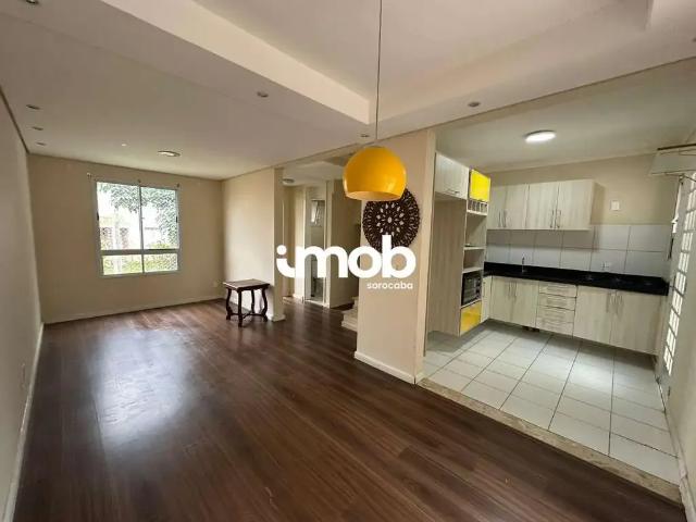 Casa / Sobrado para Venda em Votorantim/SP Condomínio Villa Flora 3 Quartos