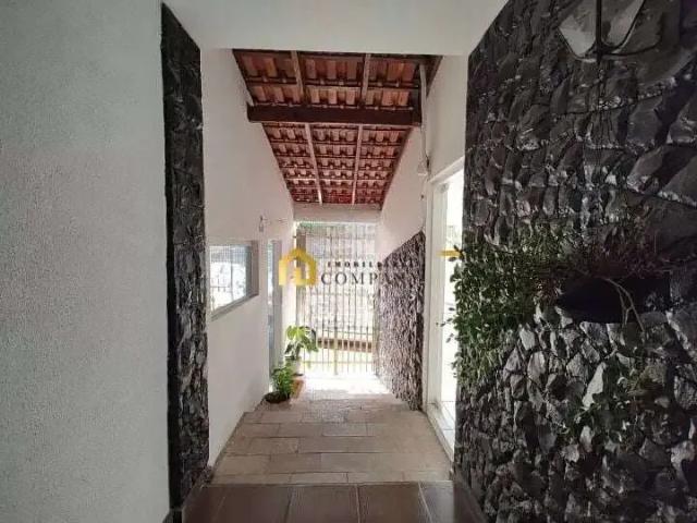 Casa / Sobrado para Venda em Votorantim/SP Centro 3 Quartos