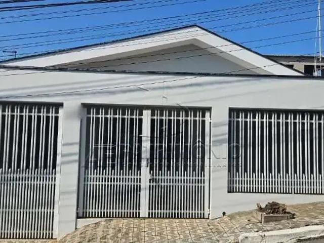 Casa / Sobrado para Venda em Votorantim/SP Centro 3 Quartos