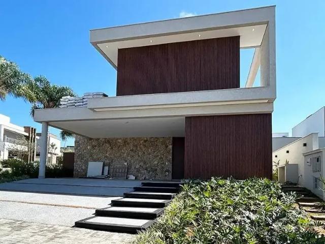 Casa / Sobrado para Venda em Votorantim/SP Alphaville Nova Esplanada 4 Quartos