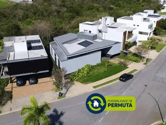 Casa / Sobrado para Venda em Votorantim/SP Alphaville Nova Esplanada 4 Quartos