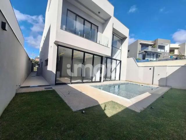 Casa / Sobrado para Venda em Votorantim/SP Alphaville Nova Esplanada 4 Quartos