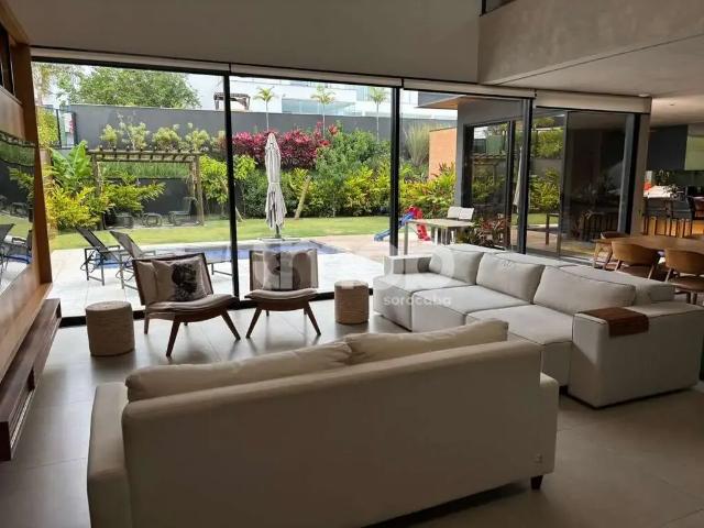 Casa / Sobrado para Venda em Votorantim/SP Alphaville Nova Esplanada 4 Quartos