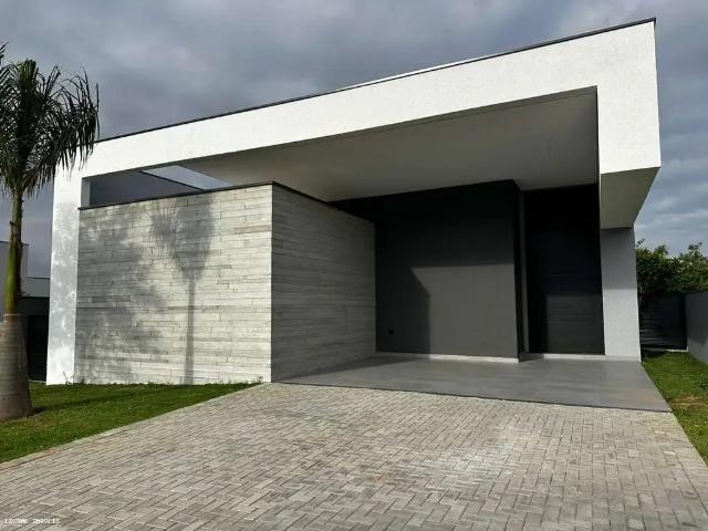 Casa / Sobrado para Venda em Votorantim/SP Alphaville Nova Esplanada 3 Quartos