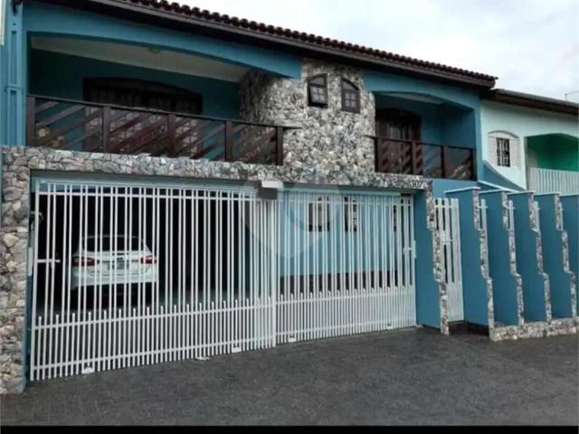 Casa / Sobrado para Venda em Votorantim/SP Parque Jataí 3 Quartos