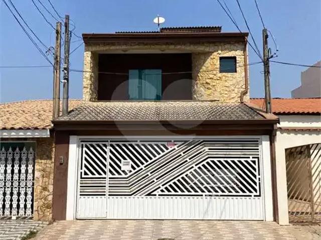Casa / Sobrado para Venda em Votorantim/SP Parque Jataí 4 Quartos