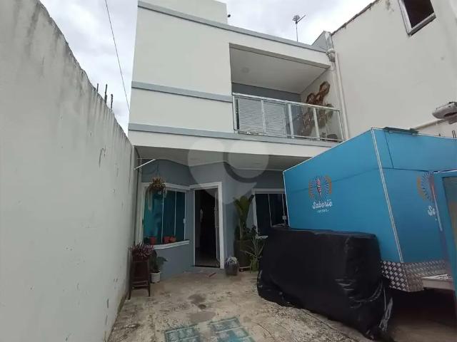 Casa / Sobrado para Venda em Votorantim/SP Parque Jataí 4 Quartos