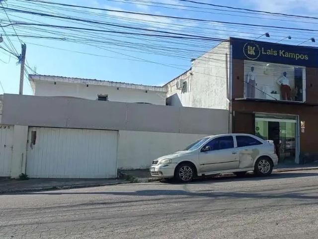 Casa / Sobrado para Venda em Votorantim/SP Rio Acima 4 Quartos
