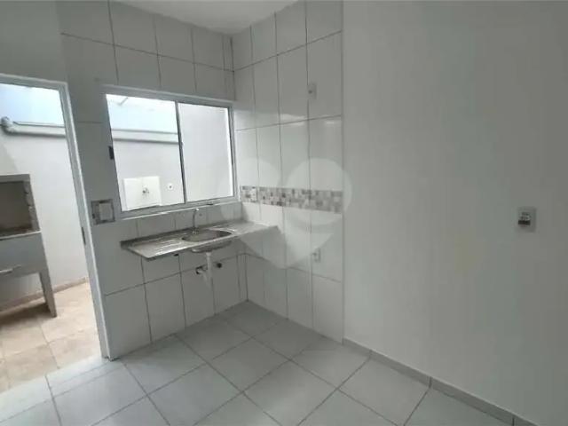 Casa / Sobrado para Venda em Votorantim/SP Vossoroca 2 Quartos