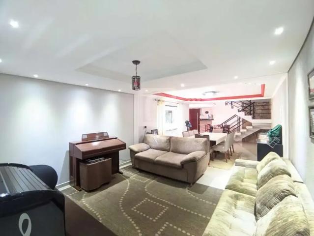 Casa / Sobrado para Venda em Votorantim/SP Vossoroca 3 Quartos
