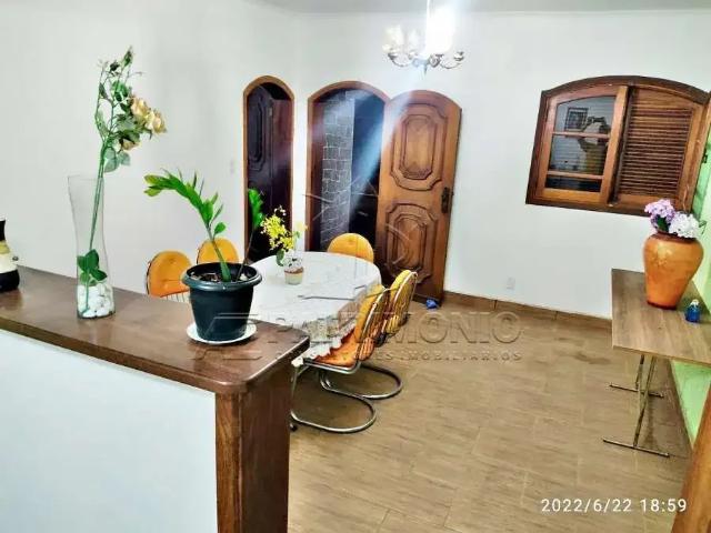 Casa / Sobrado para Venda em Votorantim/SP Vossoroca 4 Quartos