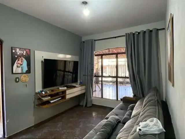 Casa / Sobrado para Venda em Votorantim/SP Vila Dominguinho 2 Quartos