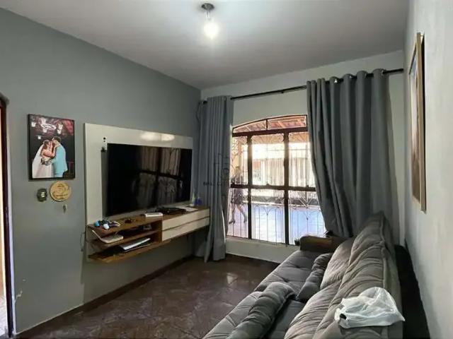 Casa / Sobrado para Venda em Votorantim/SP Vila Dominguinho 2 Quartos