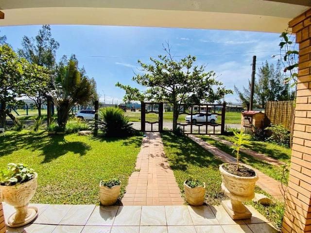Casa / Sobrado para Venda em Xangri Lá/RS Arpoador 3 Quartos