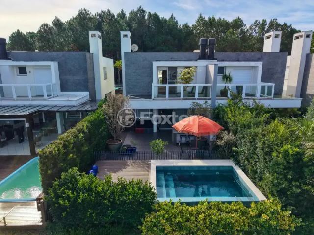 Casa / Sobrado para Venda em Xangri Lá/RS Atlântida 4 Quartos