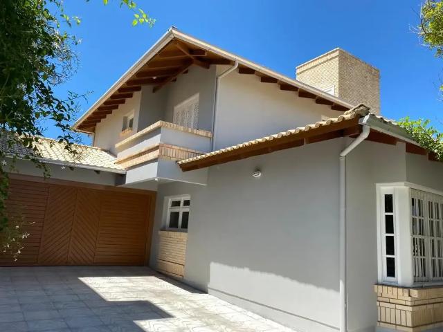 Casa / Sobrado para Venda em Xangri Lá/RS Atlântida 5 Quartos