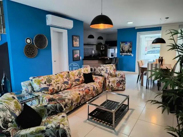 Casa / Sobrado para Venda em Xangri Lá/RS Centro 3 Quartos