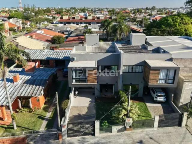 Casa / Sobrado para Venda em Xangri Lá/RS Centro 4 Quartos