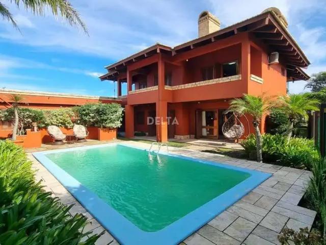 Casa / Sobrado para Venda em Xangri Lá/RS Centro 5 Quartos