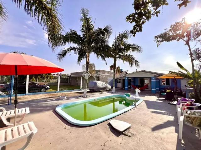 Casa / Sobrado para Venda em Xangri Lá/RS Noiva Do Mar 2 Quartos