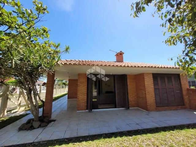 Casa / Sobrado para Venda em Xangri Lá/RS Rainha do Mar 4 Quartos