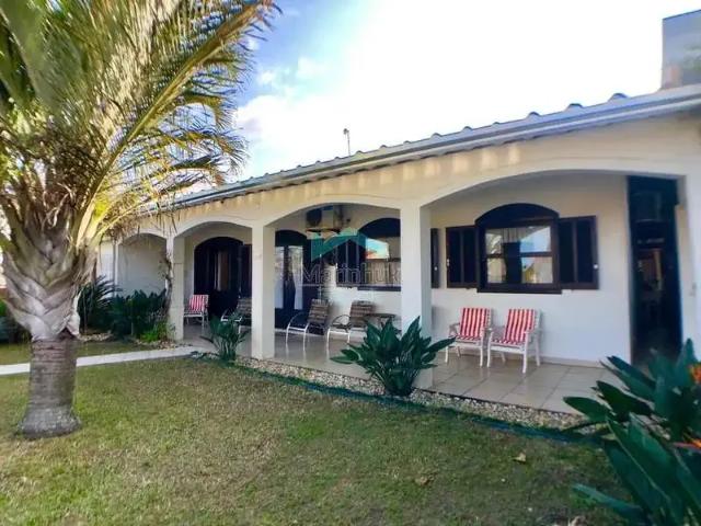 Casa / Sobrado para Venda em Xangri Lá/RS Rainha do Mar 5 Quartos