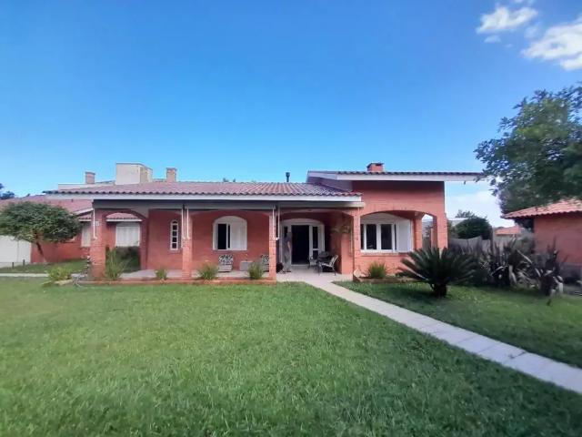 Casa / Sobrado para Venda em Xangri Lá/RS Remanso 4 Quartos