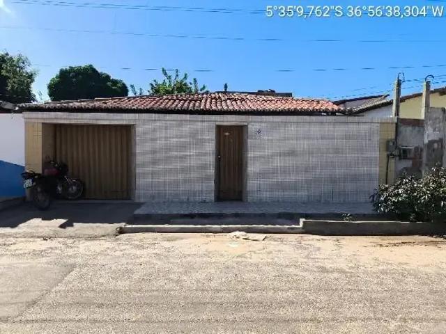Casa / Sobrado para Venda em Açu/RN Parati 2000 1 Quartos