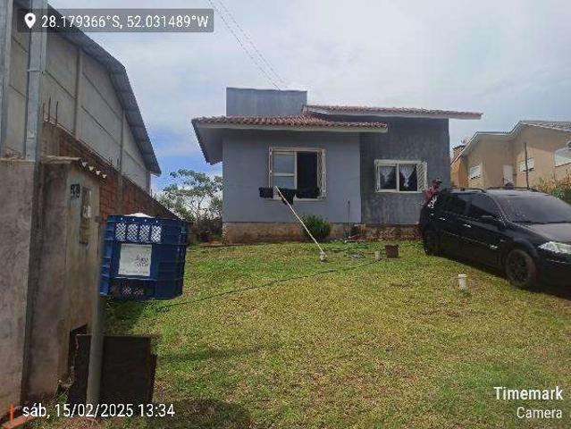 Casa / Sobrado para Venda em Água Santa/RS Centro