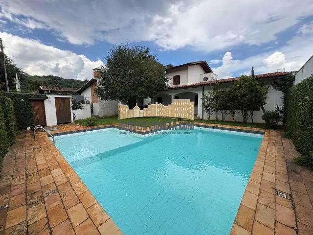 Casa / Sobrado para Venda em Águas da Prata/SP Centro 3 Quartos