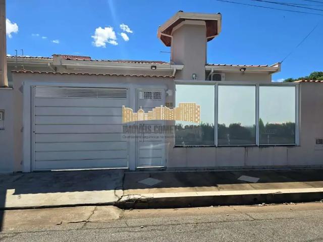 Casa / Sobrado para Venda em Águas da Prata/SP Vila Rica 2 Quartos