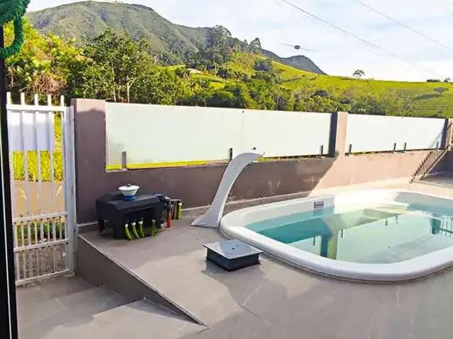 Casa / Sobrado para Venda em Águas de Lindóia/SP Centro 3 Quartos