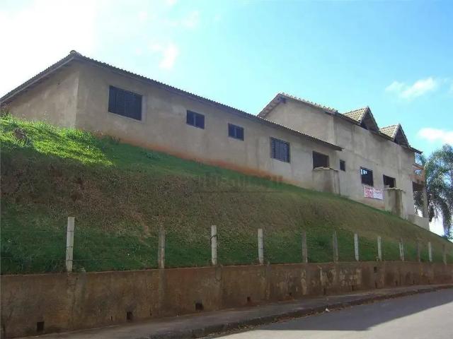 Casa / Sobrado para Venda em Águas de Lindóia/SP Jardim Mirante 4 Quartos
