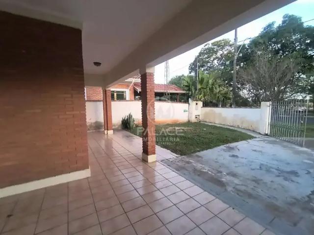Casa / Sobrado para Venda em Águas de São Pedro/SP Jardim Iporanga 2 Quartos