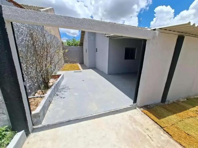 Casa / Sobrado para Venda em Águas Lindas de Goiás/GO Centro 2 Quartos