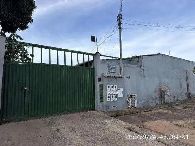 Casa / Sobrado para Venda em Águas Lindas de Goiás/GO Chácaras Quedas do Descoberto 2 Quartos