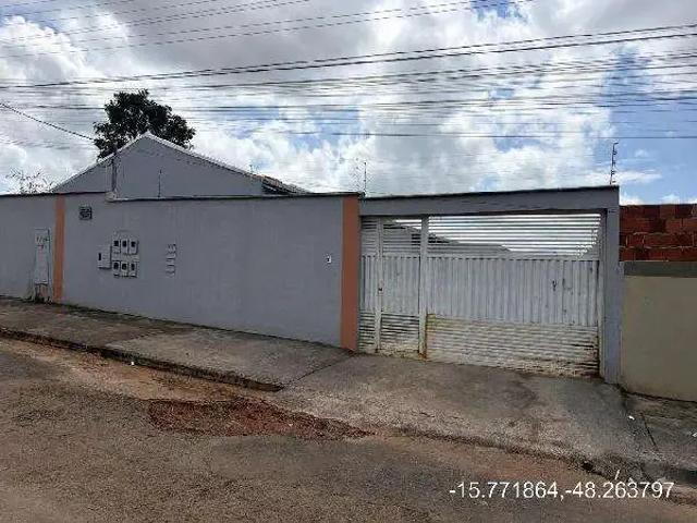 Casa / Sobrado para Venda em Águas Lindas de Goiás/GO Chácaras Quedas do Descoberto 3 Quartos