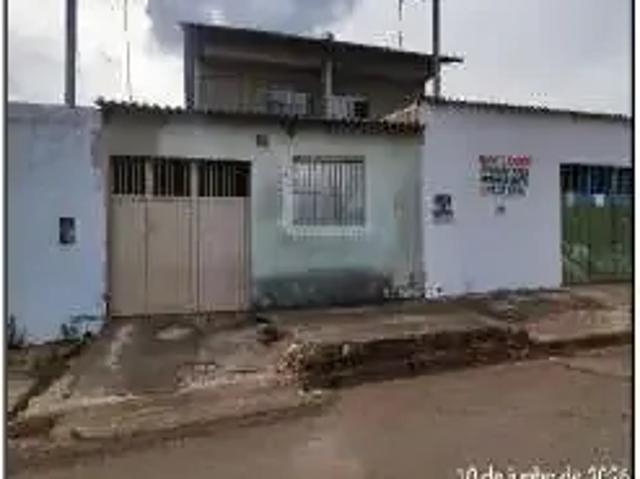 Casa / Sobrado para Venda em Águas Lindas de Goiás/GO Mansões Camargo 2 Quartos