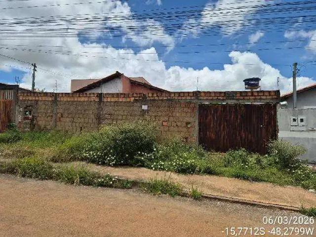 Casa / Sobrado para Venda em Águas Lindas de Goiás/GO Mansões Camargo 2 Quartos